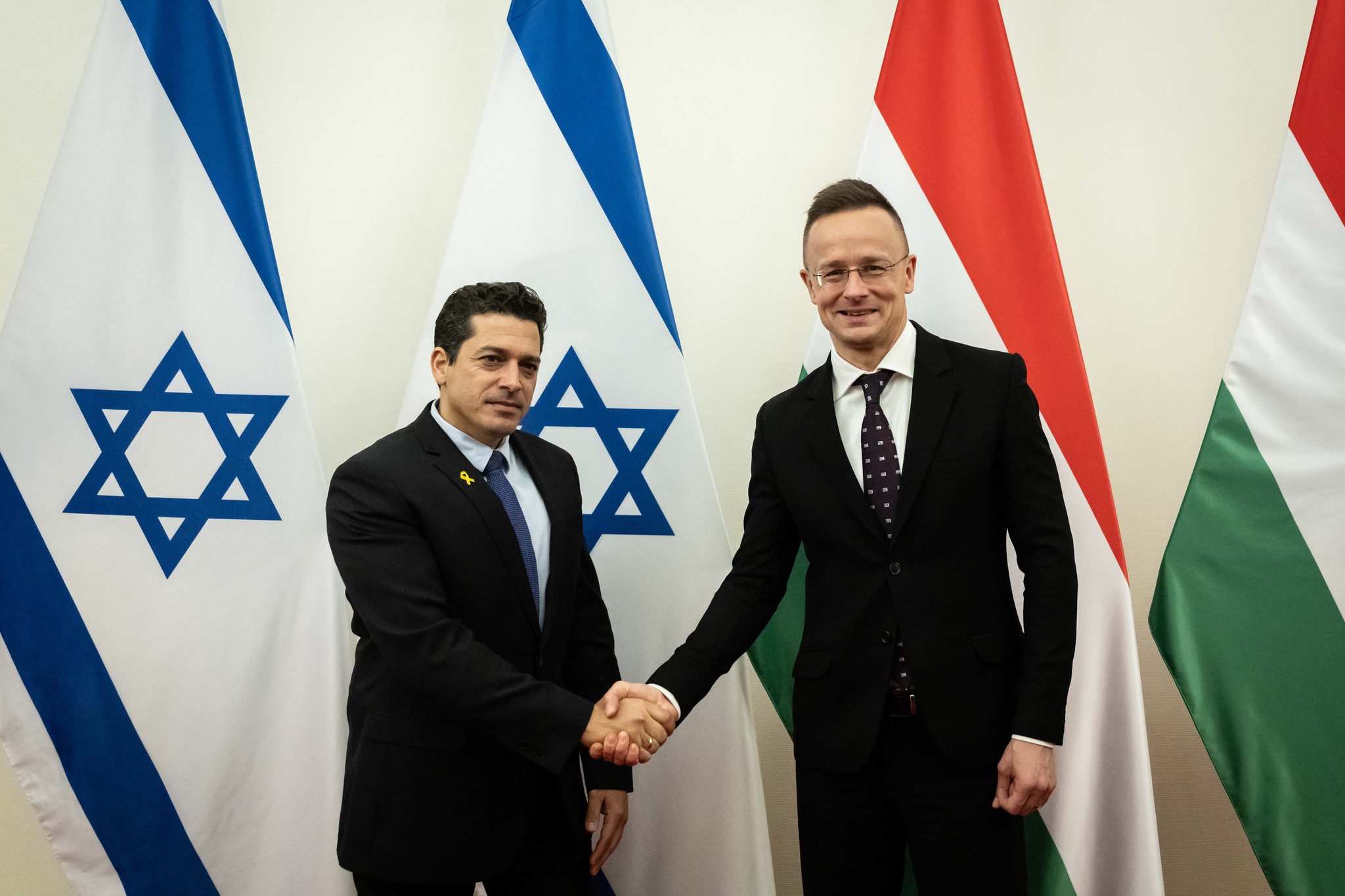 Chikli: Magyarország az egyetlen európai ország, ahol a zsidók önmaguk ...