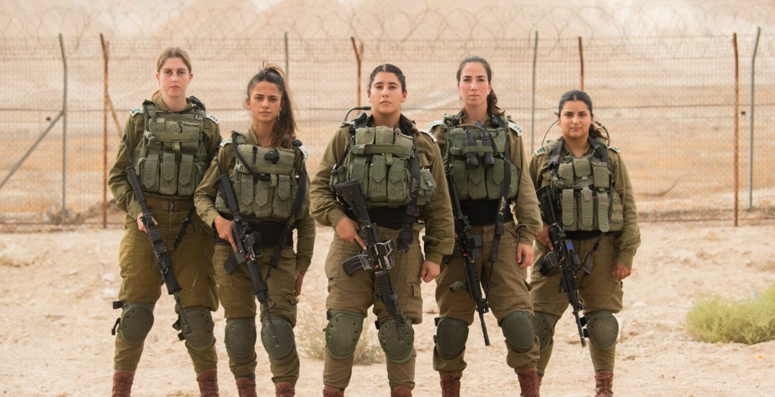 Nők fegyverben – az IDF éjjeli amazonjai védik Izrael északi határát ...